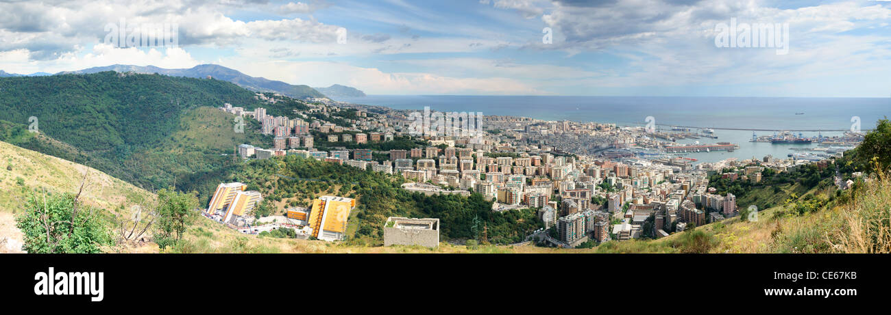 Overview of the city of Genoa Stock Photo - Alamy