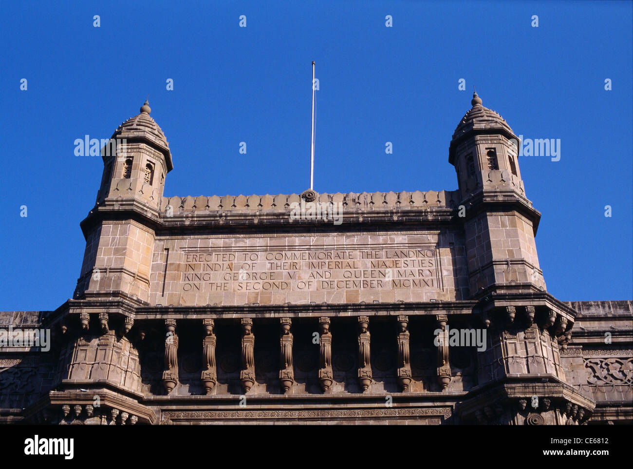 Gateway of India ; Apollo Bunder ; Colaba ; Bombay ; Mumbai ...