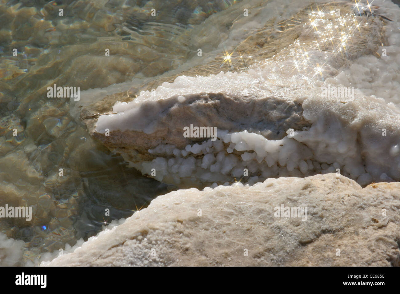 The big crystal of salt of Dead Sea Stock Photo - Alamy