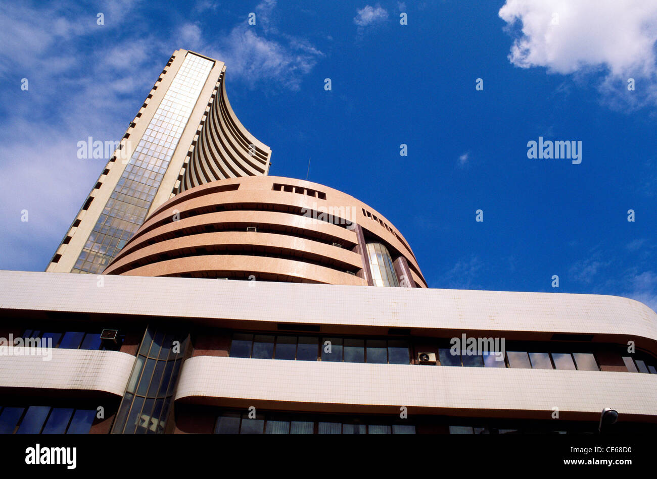 Indian share market building hi-res stock photography and images - Alamy