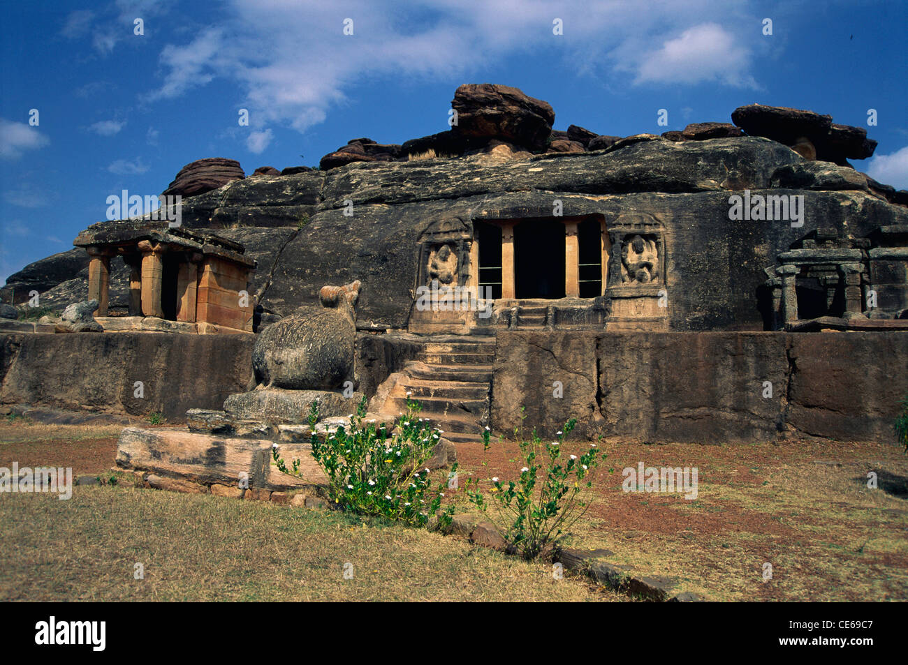 Ravana Phadi Cave Temples ; Ravanaphadi oldest rock cut caves ; Aihole ...