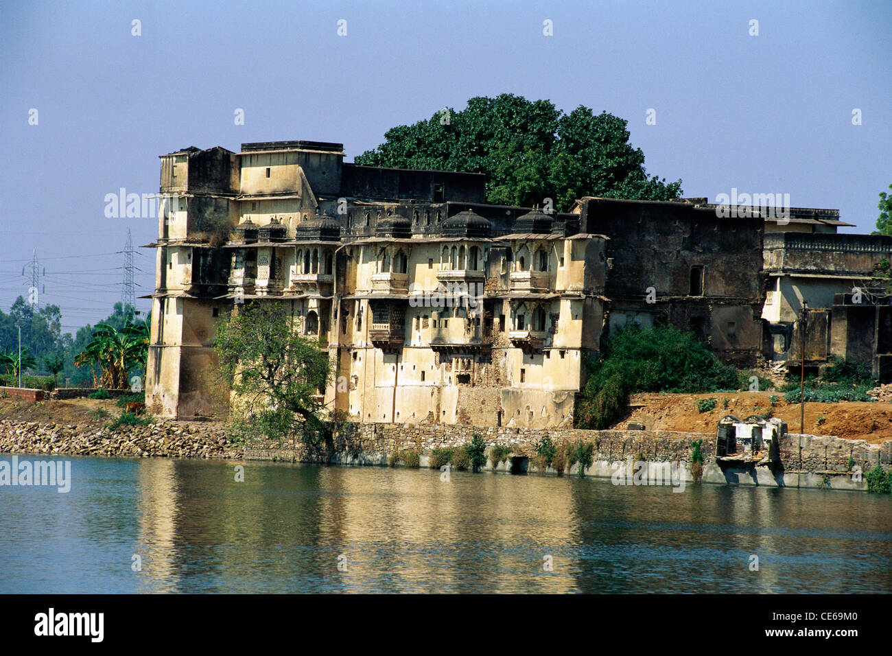 Ruins of Kota fort and banks of river Chambal ; Kota ; Rajasthan ...
