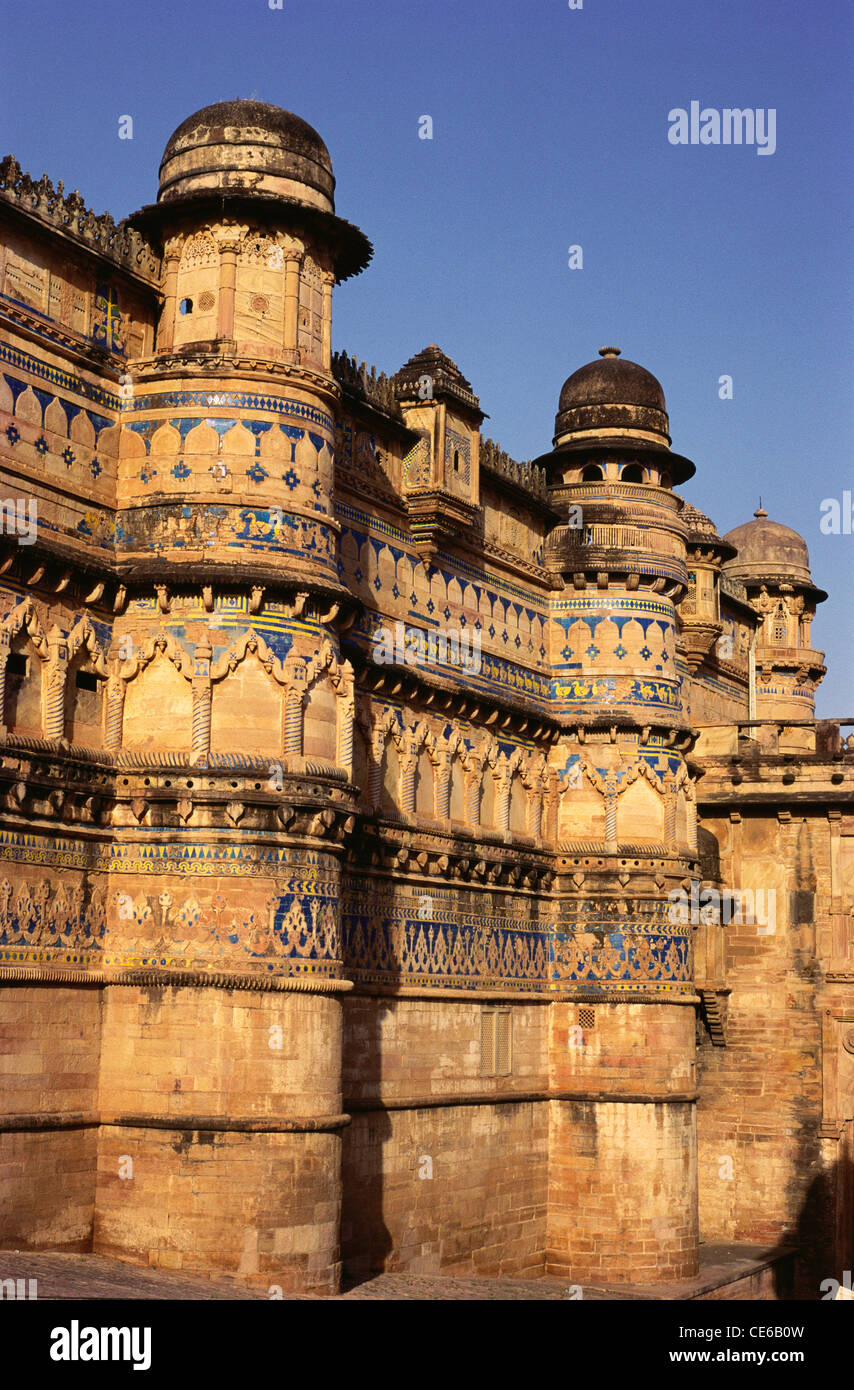 Gwalior fort wall ; Gwalior ; Madhya Pradesh ; India Stock Photo - Alamy