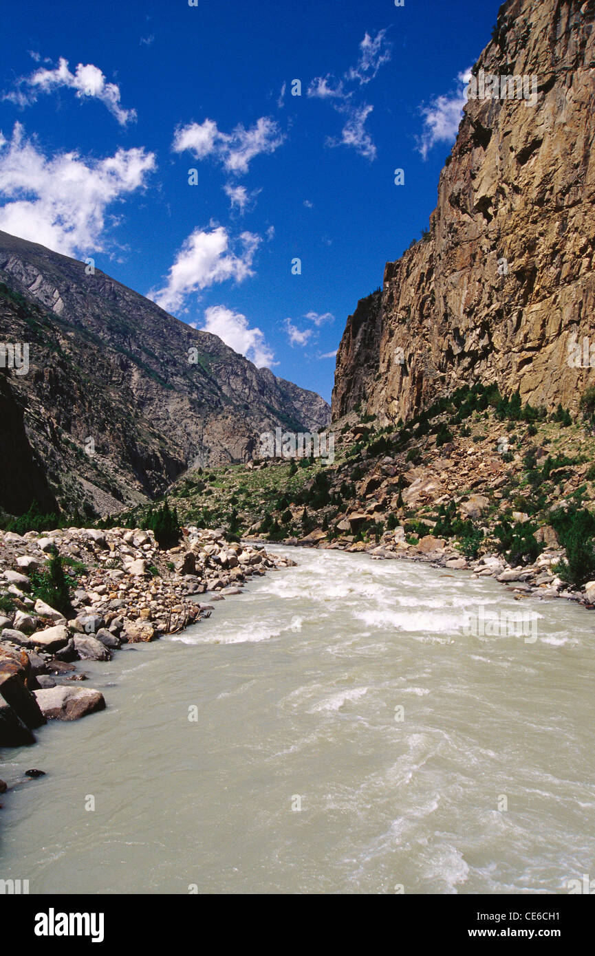 Kinnar hi-res stock photography and images - Alamy