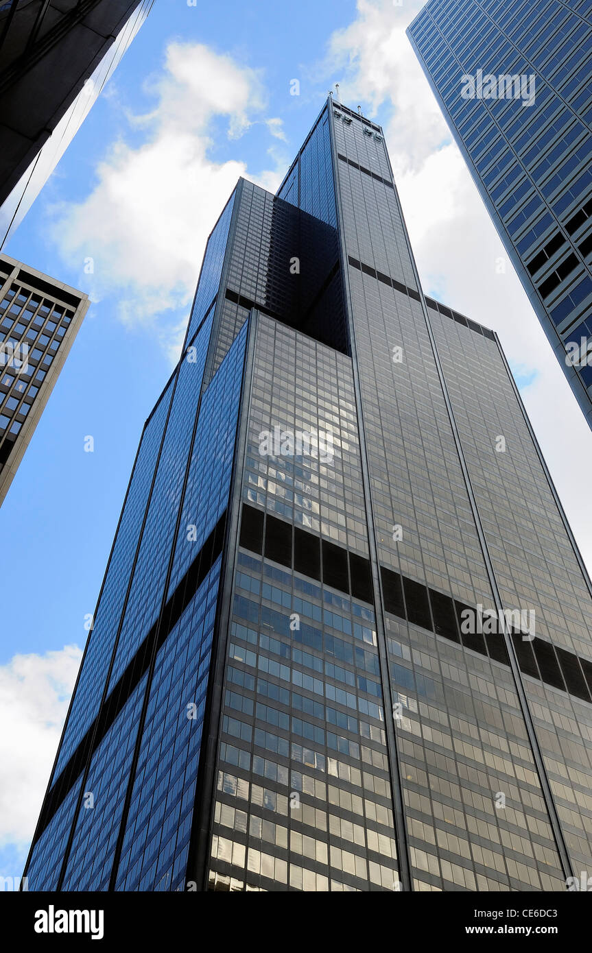 Chicago's Willis Tower formerly known as the Sears Tower. Tallest ...