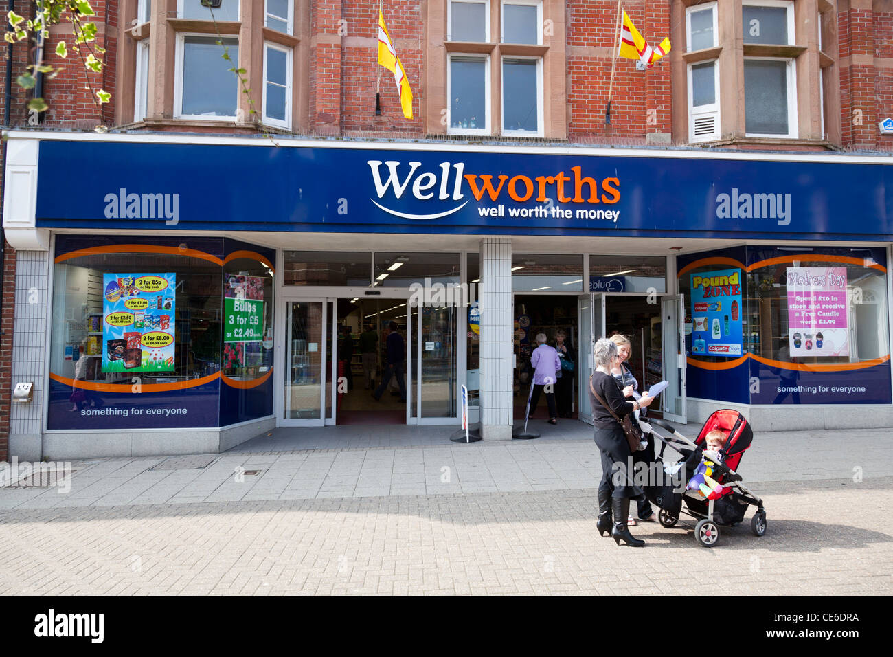 Wellworths hi-res stock photography and images - Alamy