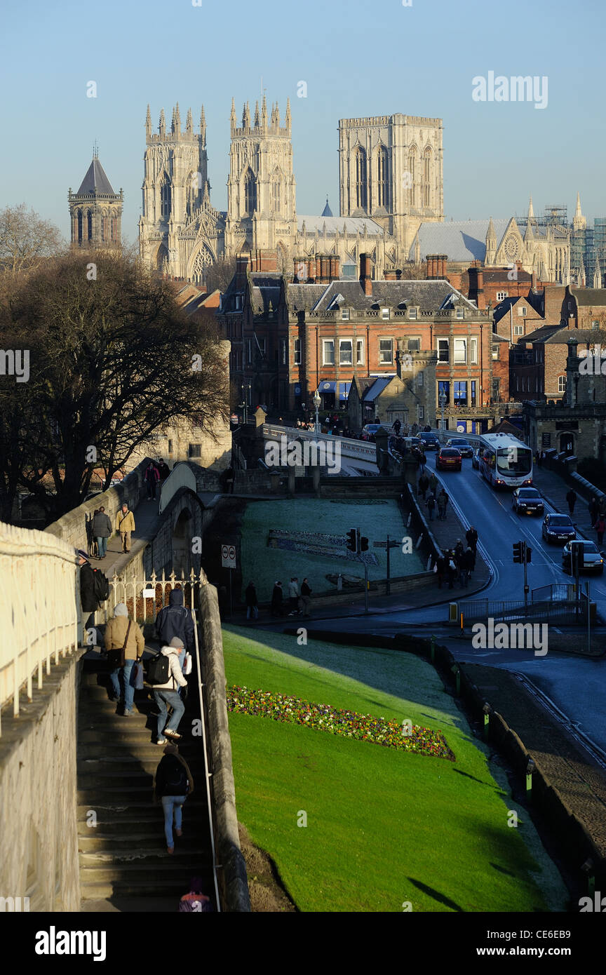 city wall and york minster england uk Stock Photo - Alamy