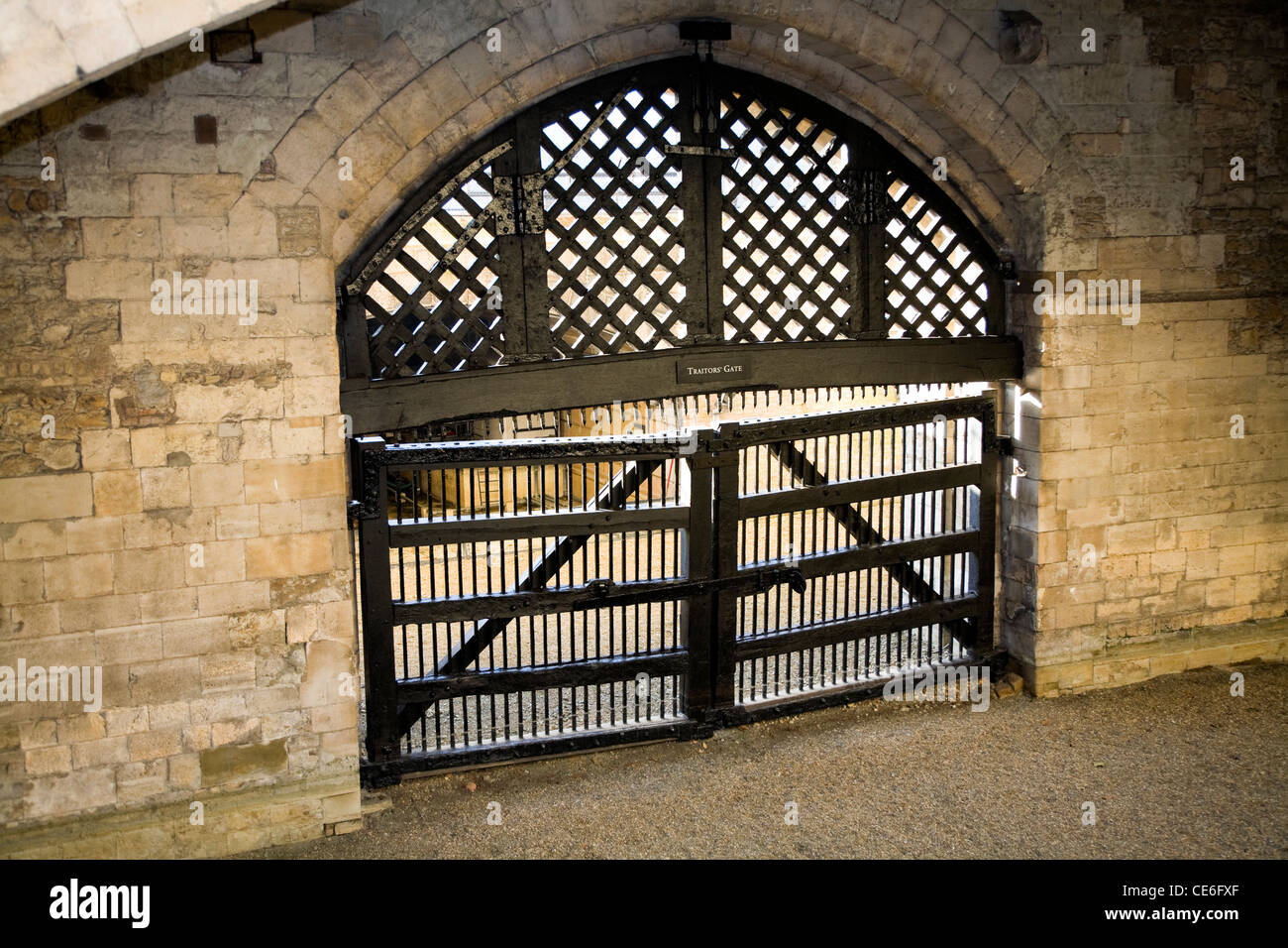 Prison gates uk hi-res stock photography and images - Alamy