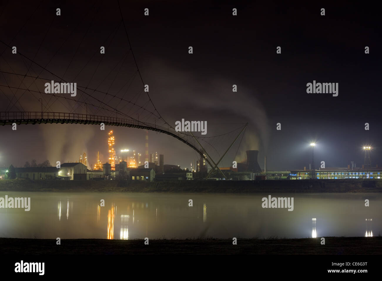 Fog production hi-res stock photography and images - Alamy