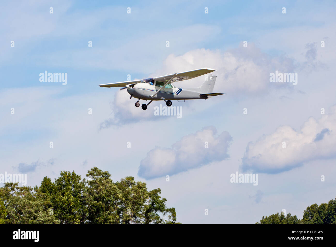 Fixed wing hi-res stock photography and images - Alamy