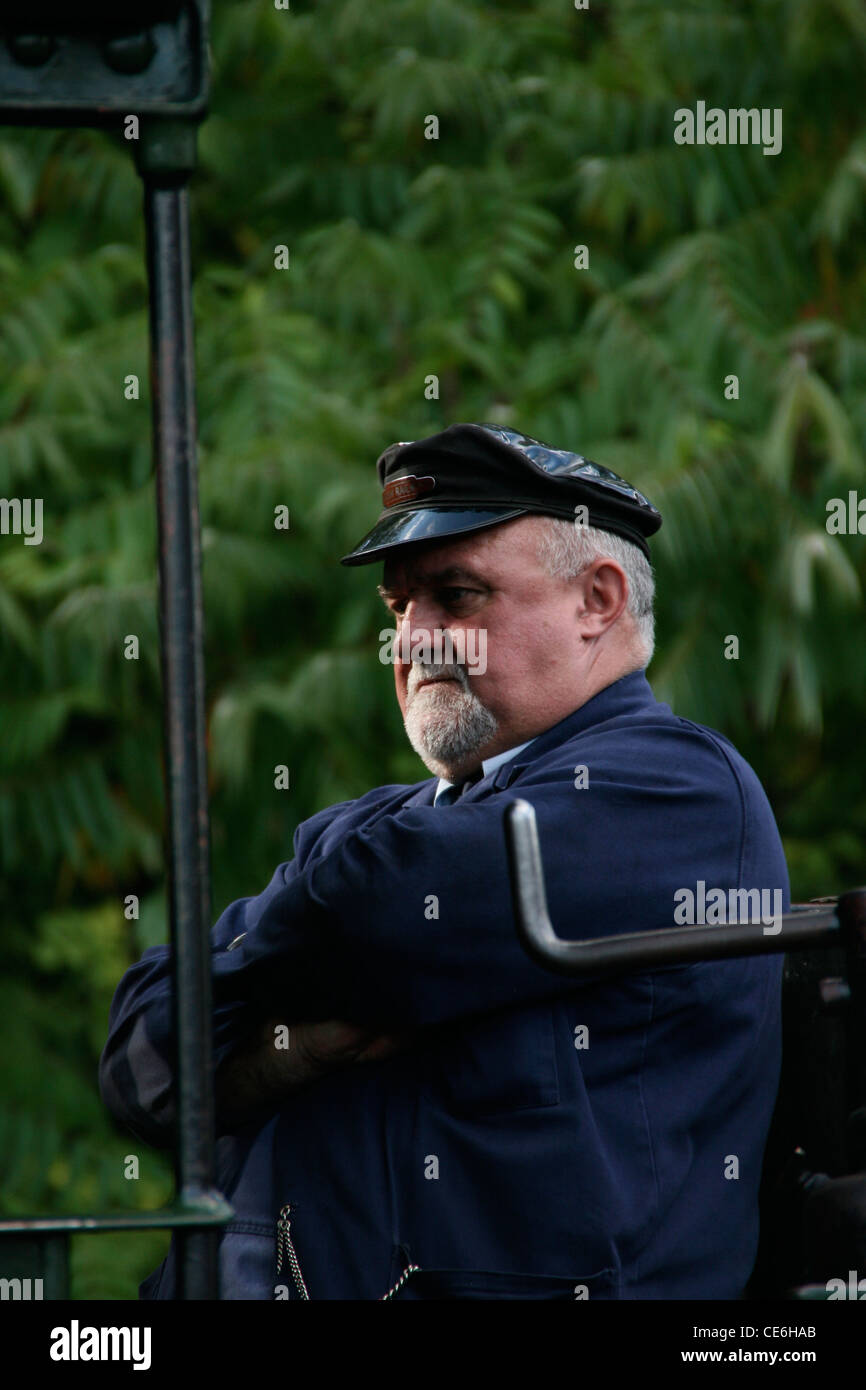 Gwr train driver hi-res stock photography and images - Alamy