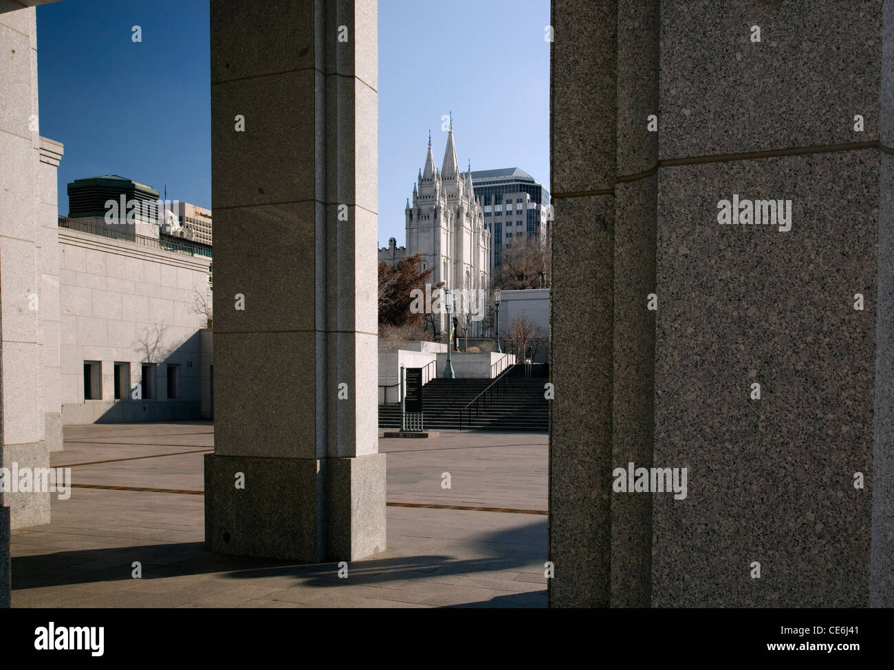 Pillars and church hi-res stock photography and images - Alamy