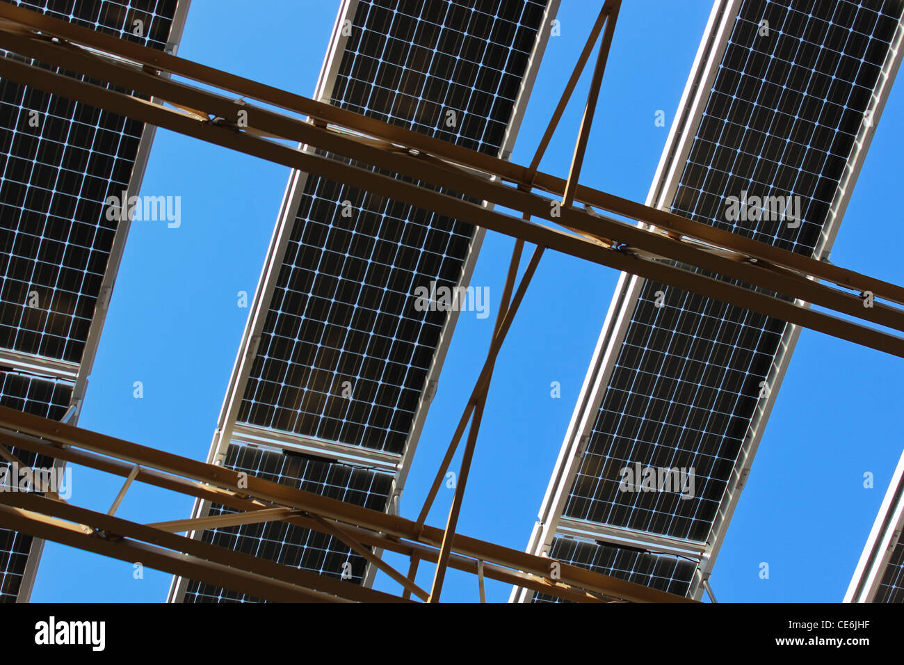 Skyward energy hi-res stock photography and images - Alamy
