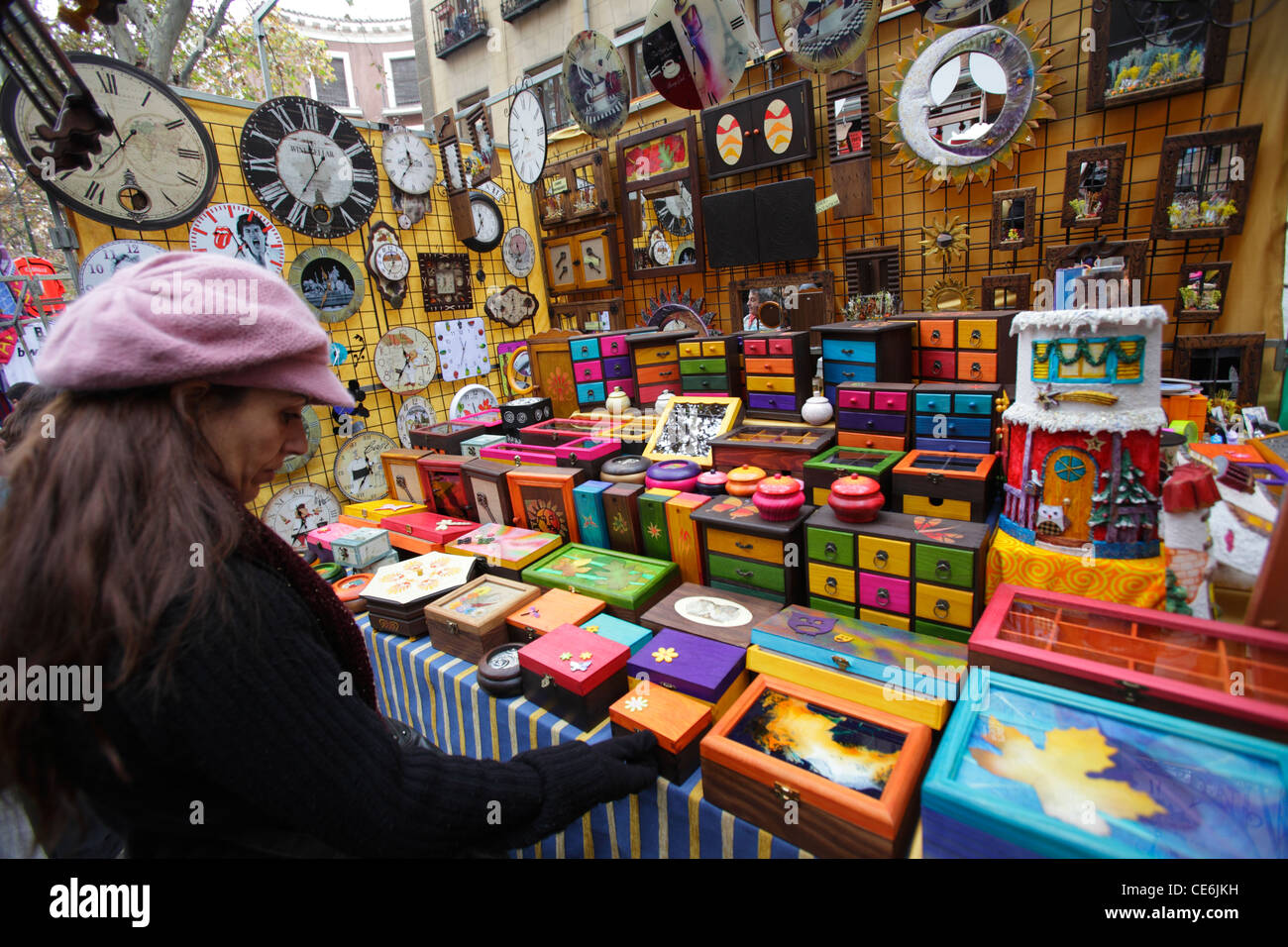 The market of El Rastro, Madrid, Spain Stock Photo - Alamy