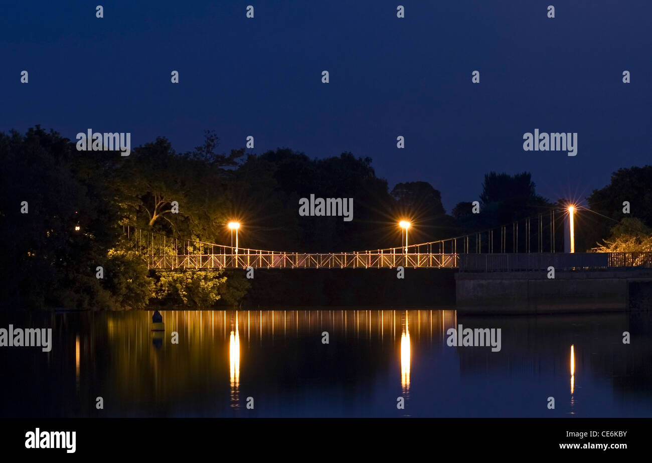 Trews weir suspension bridge hi-res stock photography and images - Alamy