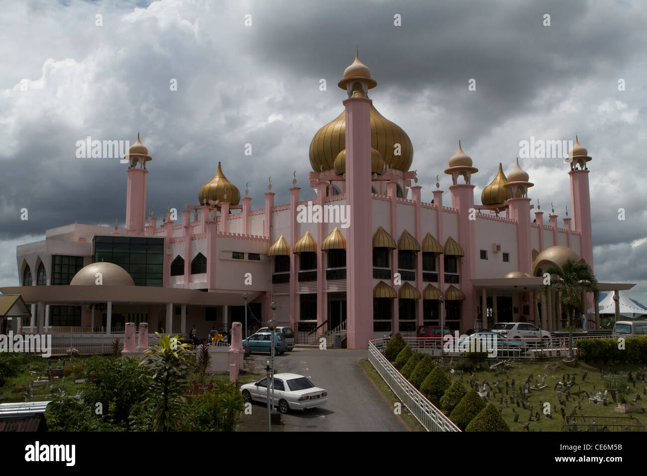 The Kuching City Mosque Stock Photo - Alamy