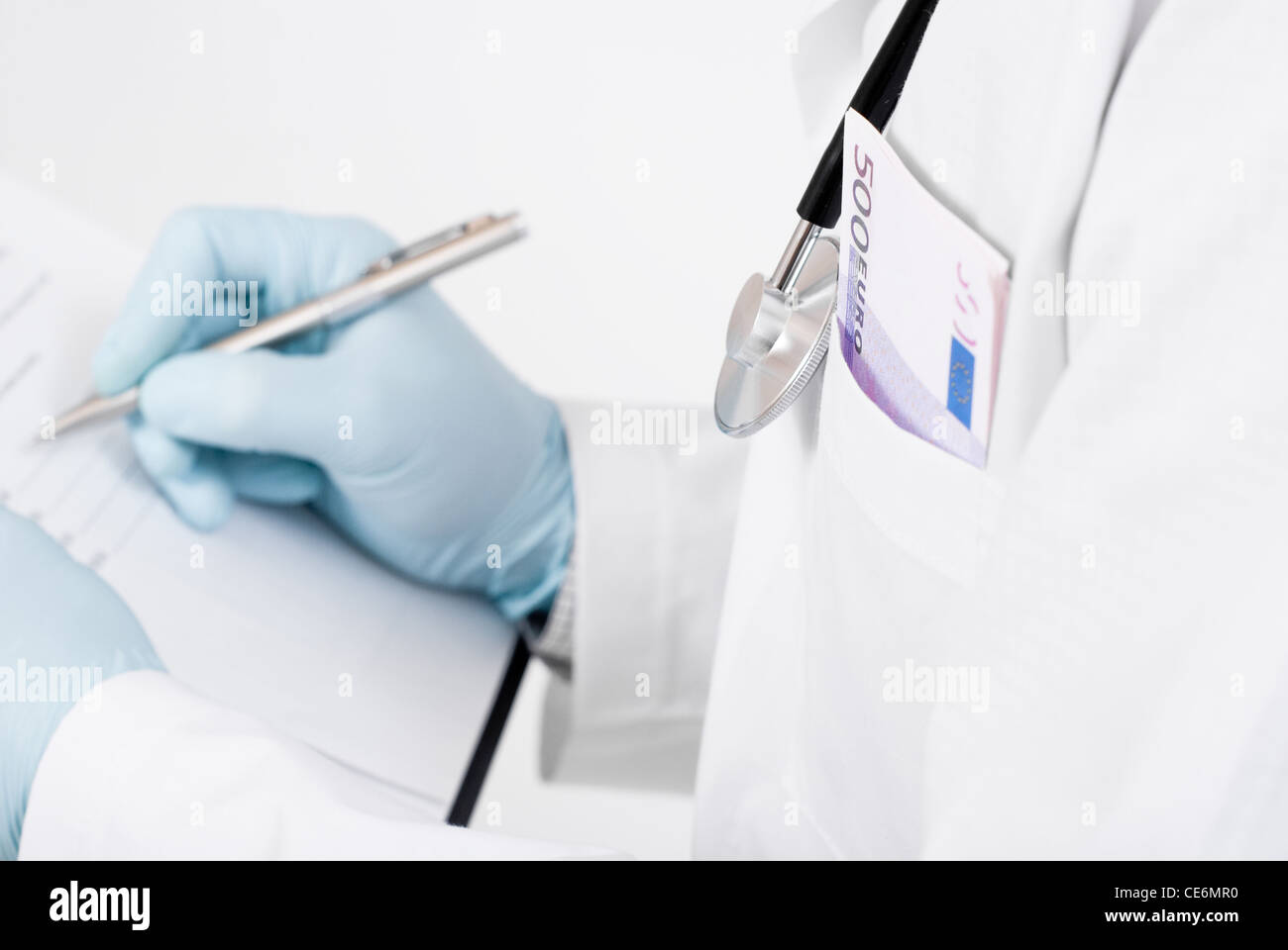Medicine health care things related hi-res stock photography and images ...