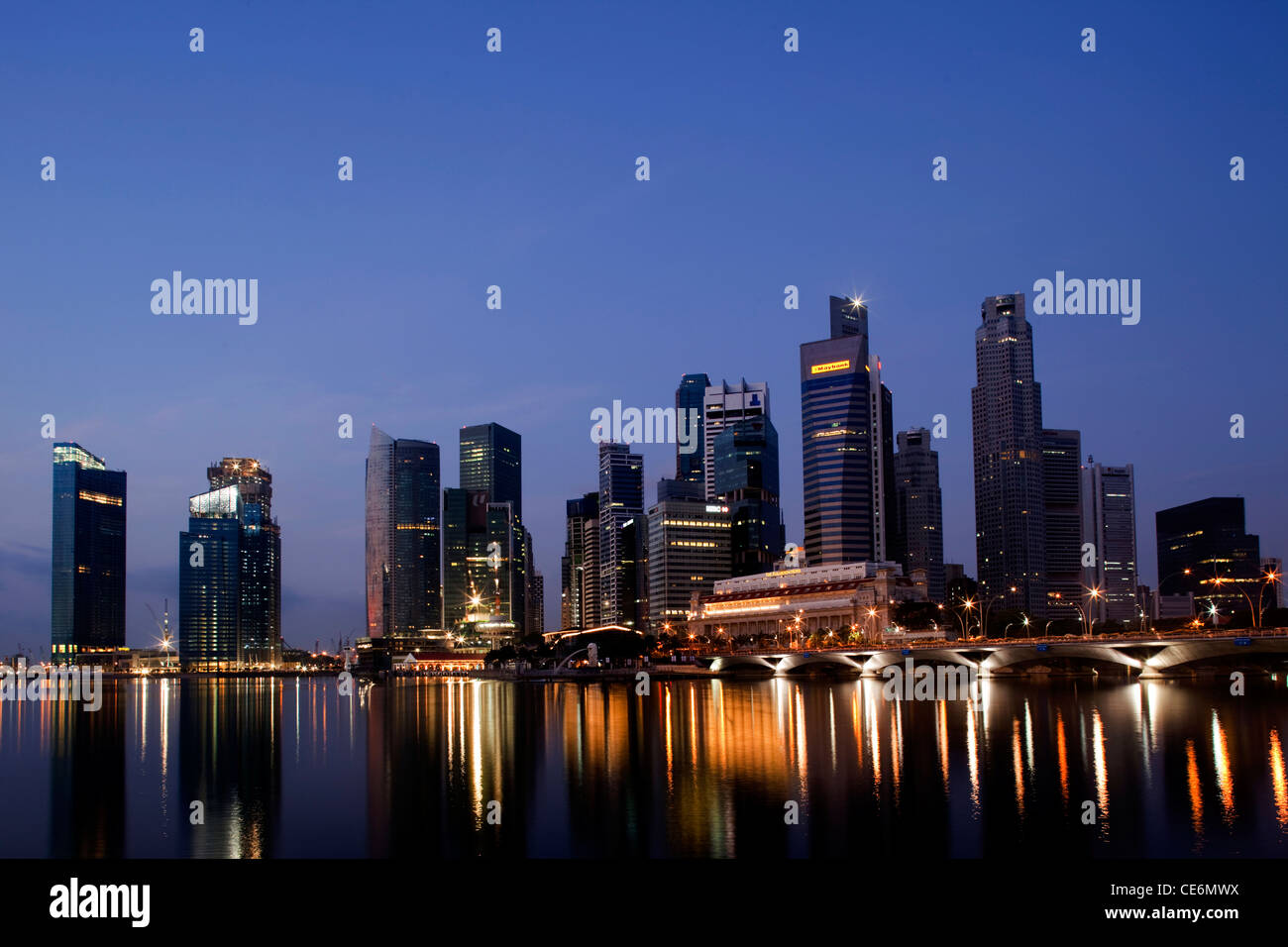 Singapore,City Skyline of Marina Bay at night Stock Photo - Alamy