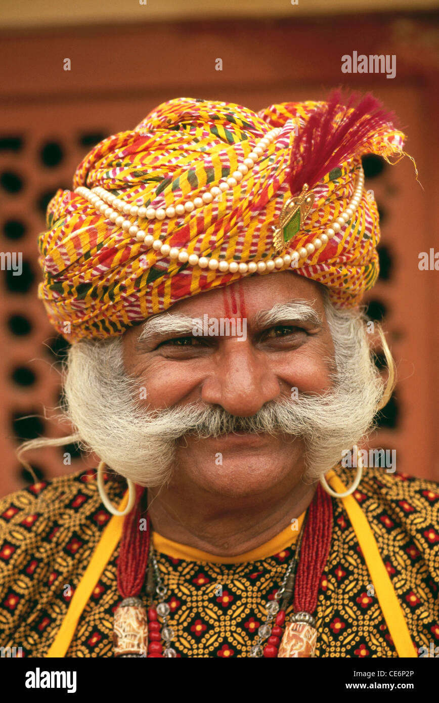 Portrait of Rajasthani old man folk musician MR#710 Stock Photo - Alamy