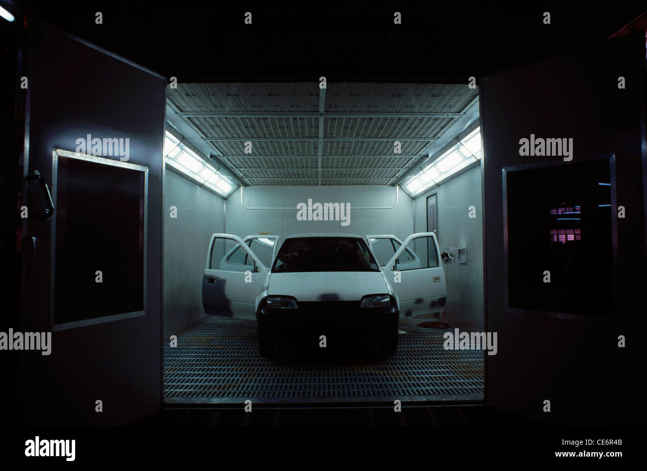 Booth setup hi-res stock photography and images - Alamy