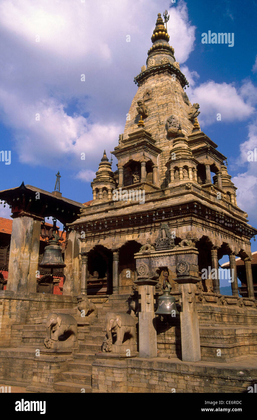 Darbar square temple hi-res stock photography and images - Alamy