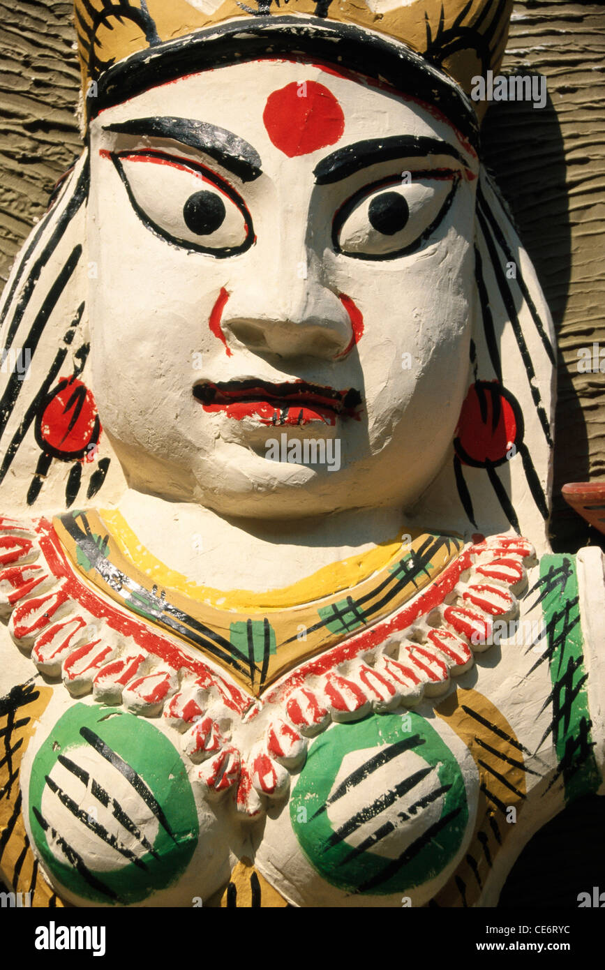 DBA 85073 : mask sculpture statue of woman large eyes red bindi india ...