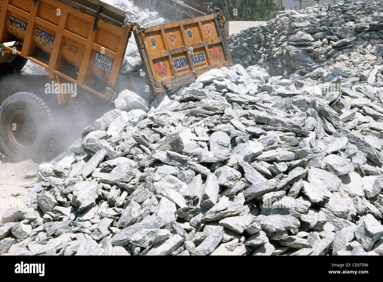 Lorry industry hi-res stock photography and images - Alamy