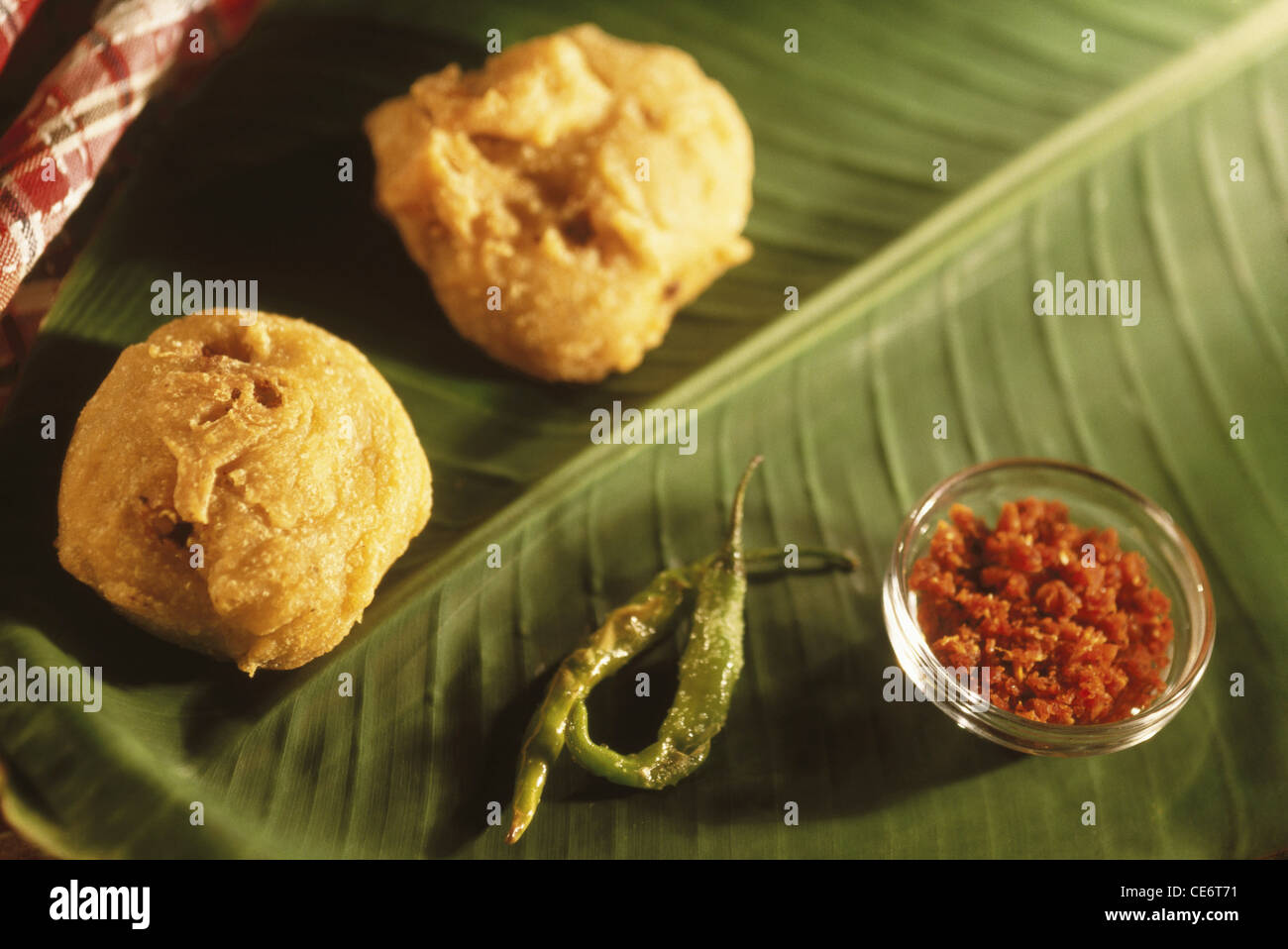 Indian fried potato dumpling hi-res stock photography and images - Alamy