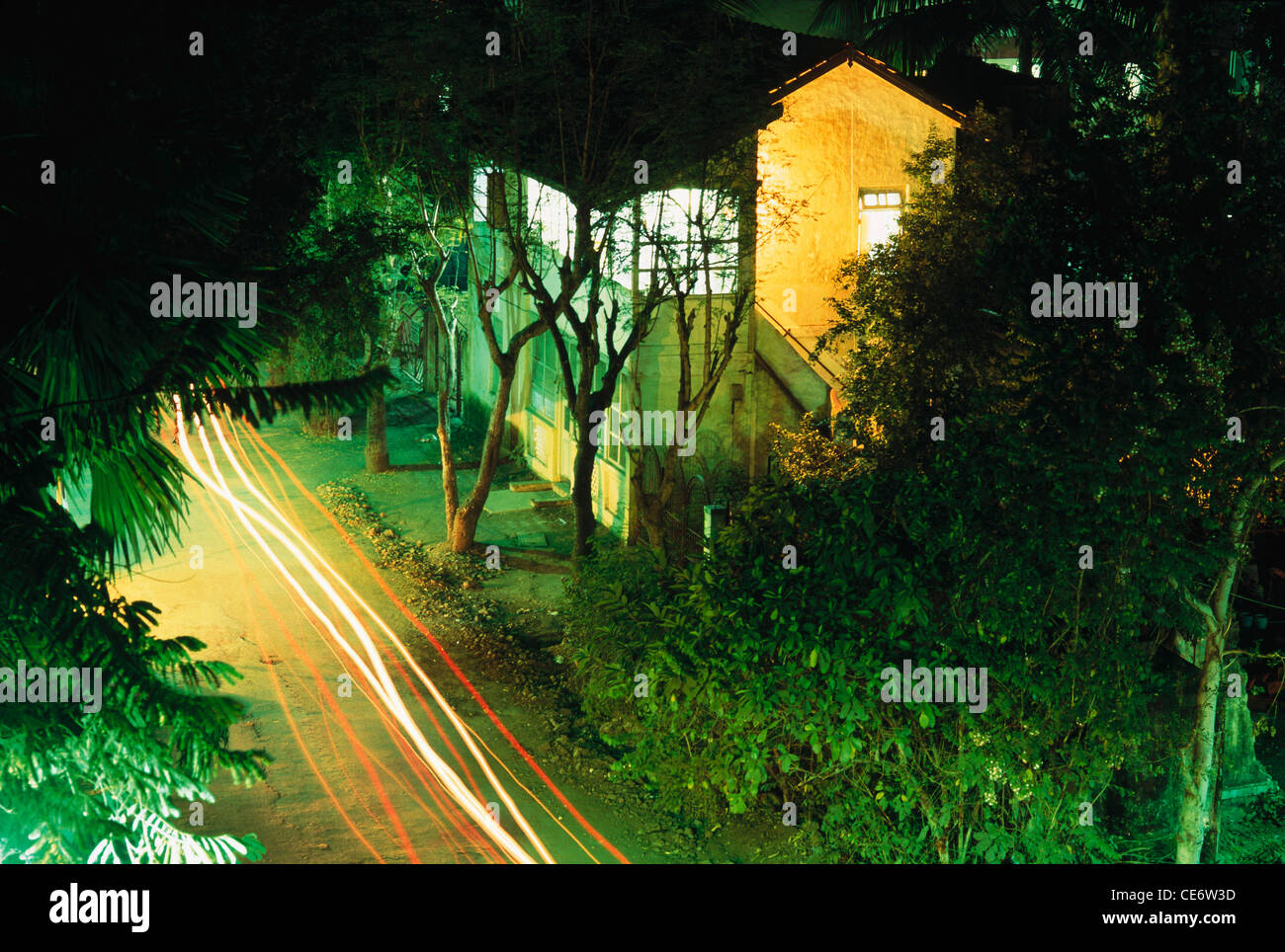 VHM 85937 : car light street by night mumbai bombay maharashtra india ...