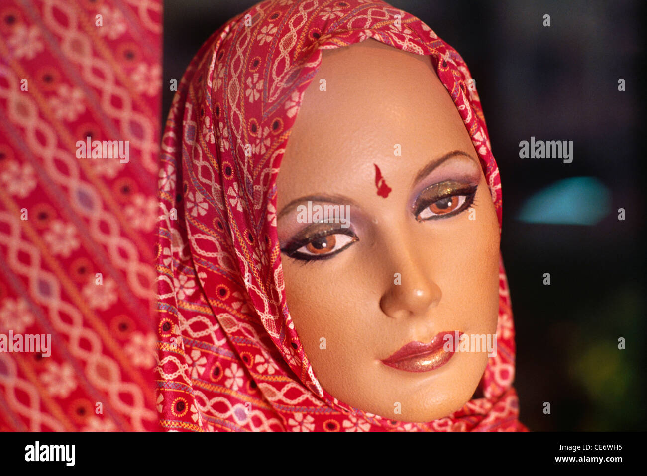 Sculpture woman face hi-res stock photography and images - Alamy