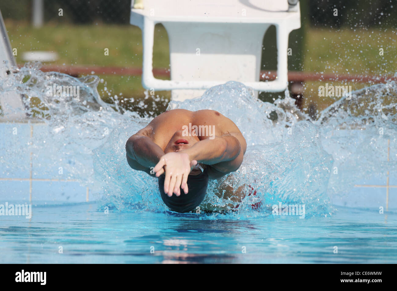 Backstroke competition hi-res stock photography and images - Alamy