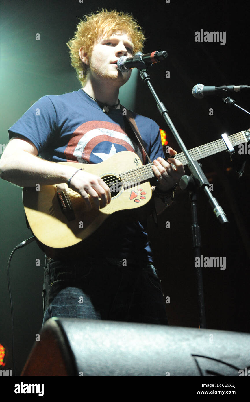 Ed Sheeran Sing Wallpaper