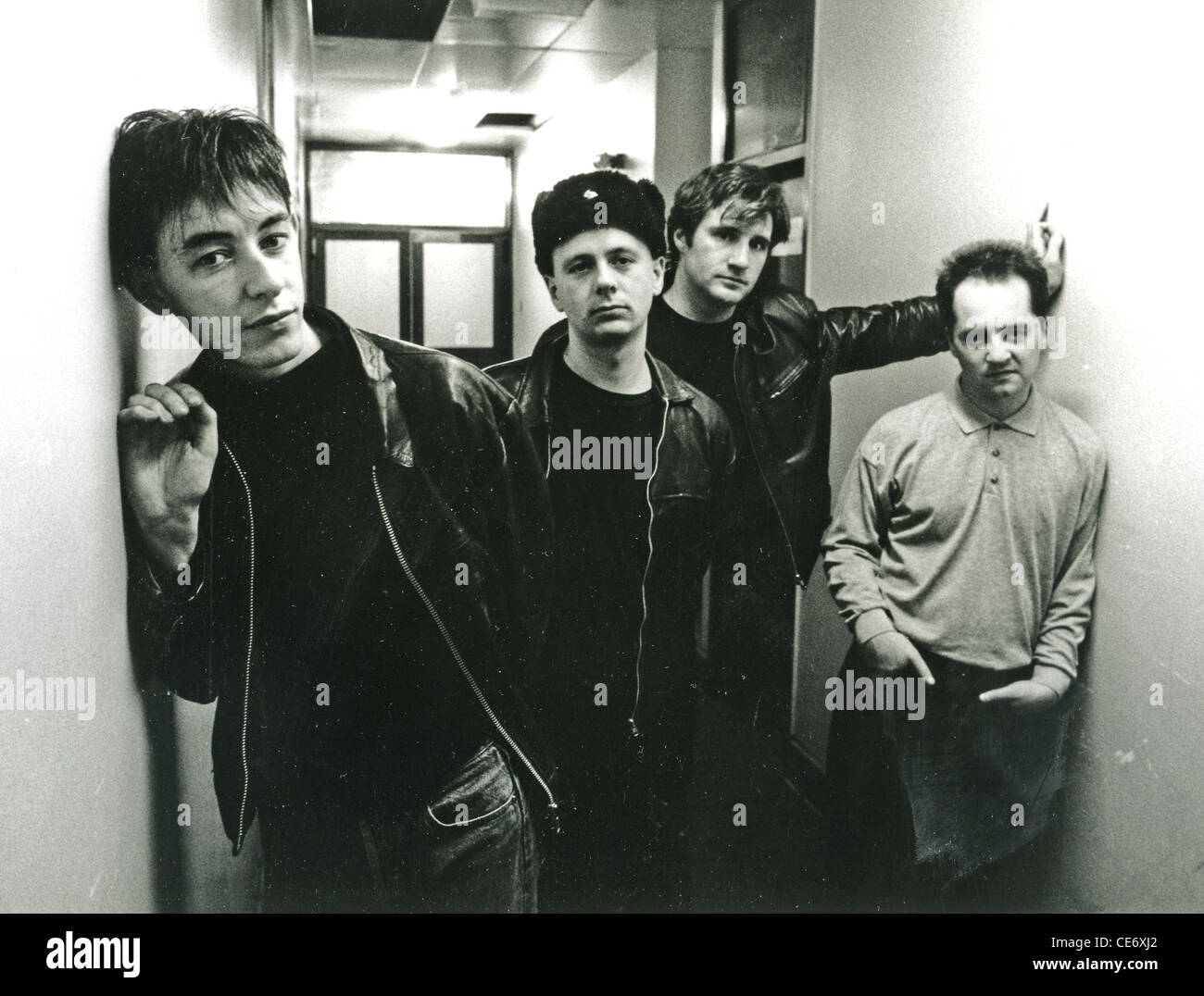 THE MIGHTY LEMON DROPS UK rock group about 1990. Photo Jason Tilley ...