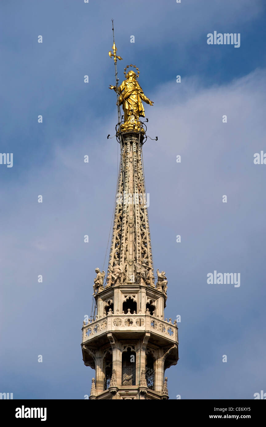 The milan cathedral madonnina hi-res stock photography and images - Alamy