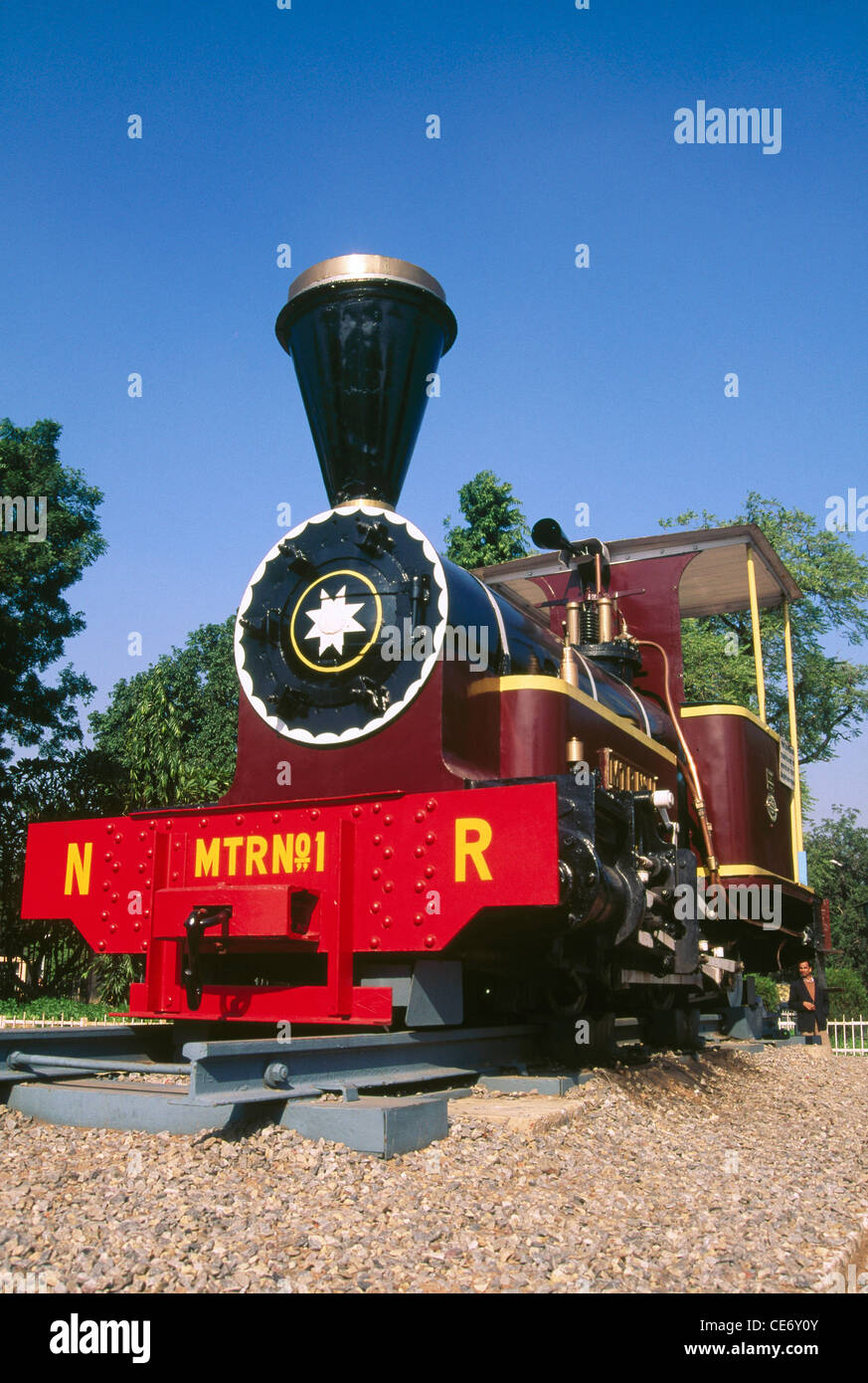 MMN 85543 : indian old antique railway steam engine museum delhi india ...