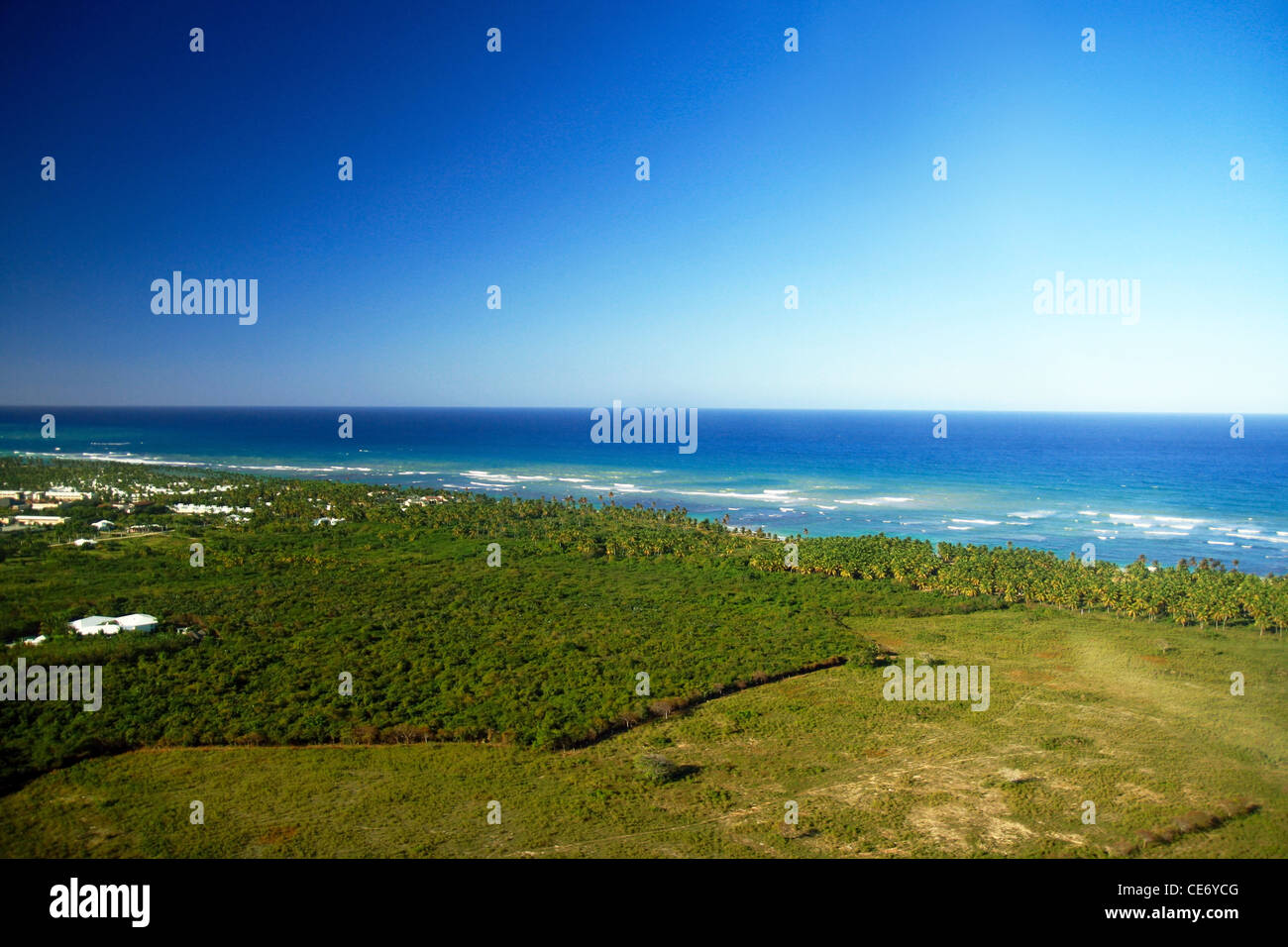 Aero tropical hi-res stock photography and images - Alamy