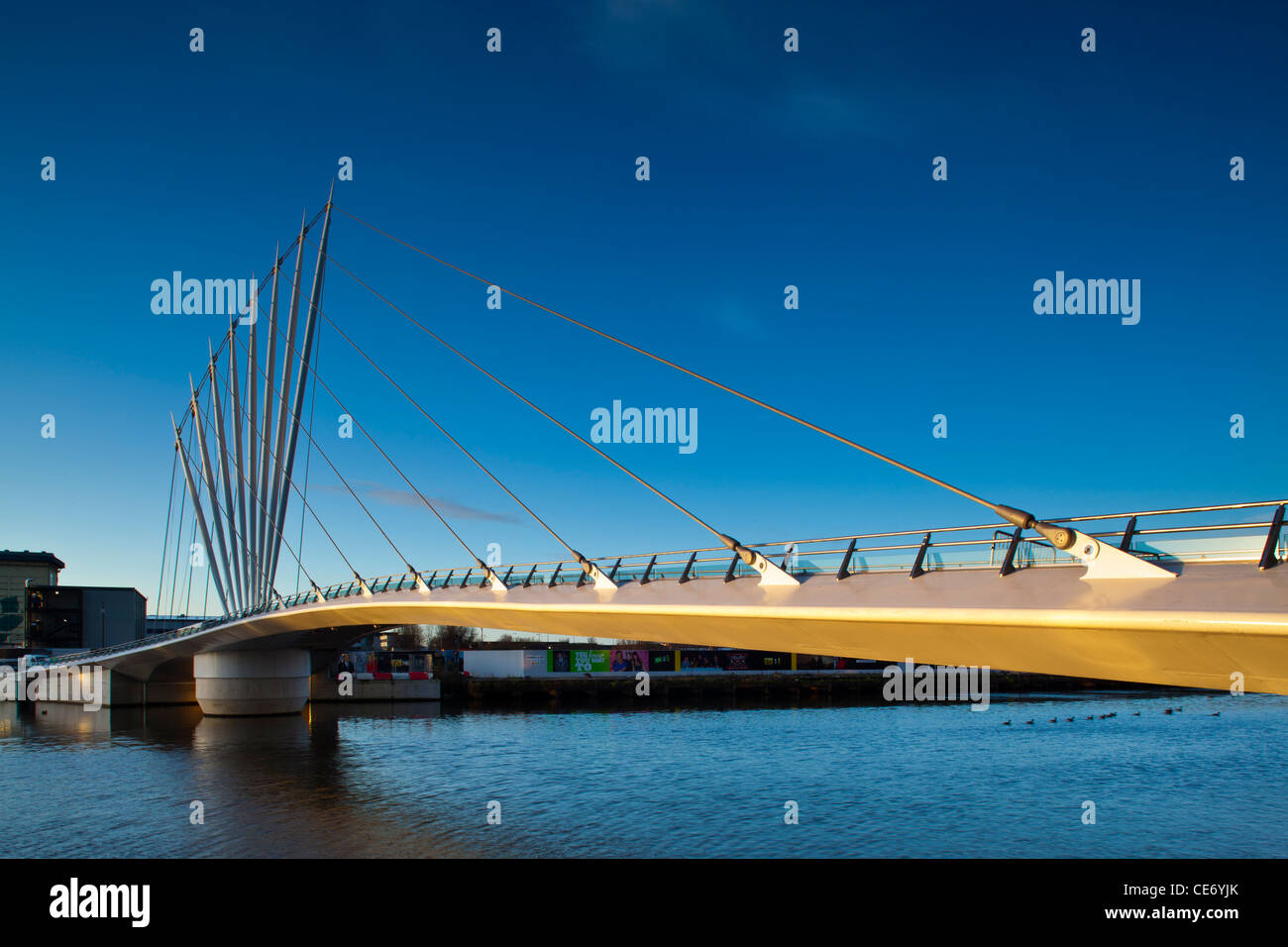 Manchester swing bridges hi-res stock photography and images - Alamy
