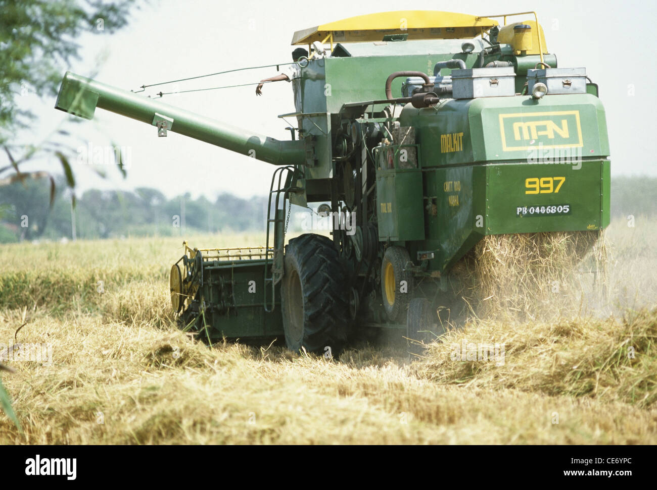 combine harvester machine gurdaspur punjab india Stock Photo - Alamy