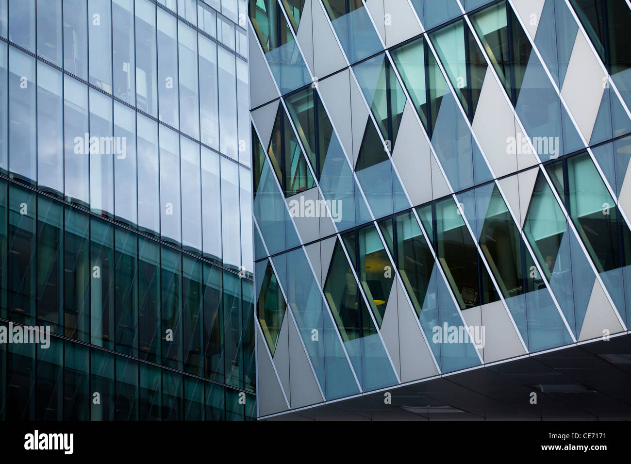 Office block facade hi-res stock photography and images - Alamy