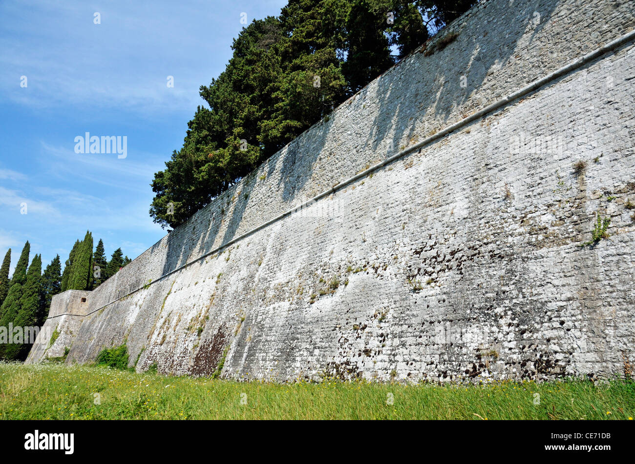 Brolio castle, Chianti, Tuscany, Italy Stock Photo - Alamy