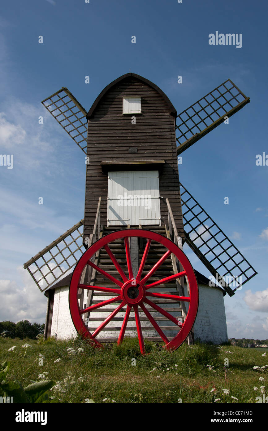 Pitstone windmill, buckinghamshire hi-res stock photography and images ...