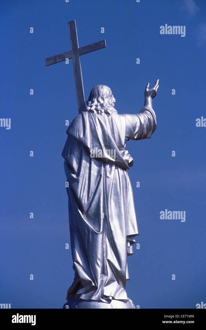 Christ holding cross hi-res stock photography and images - Alamy