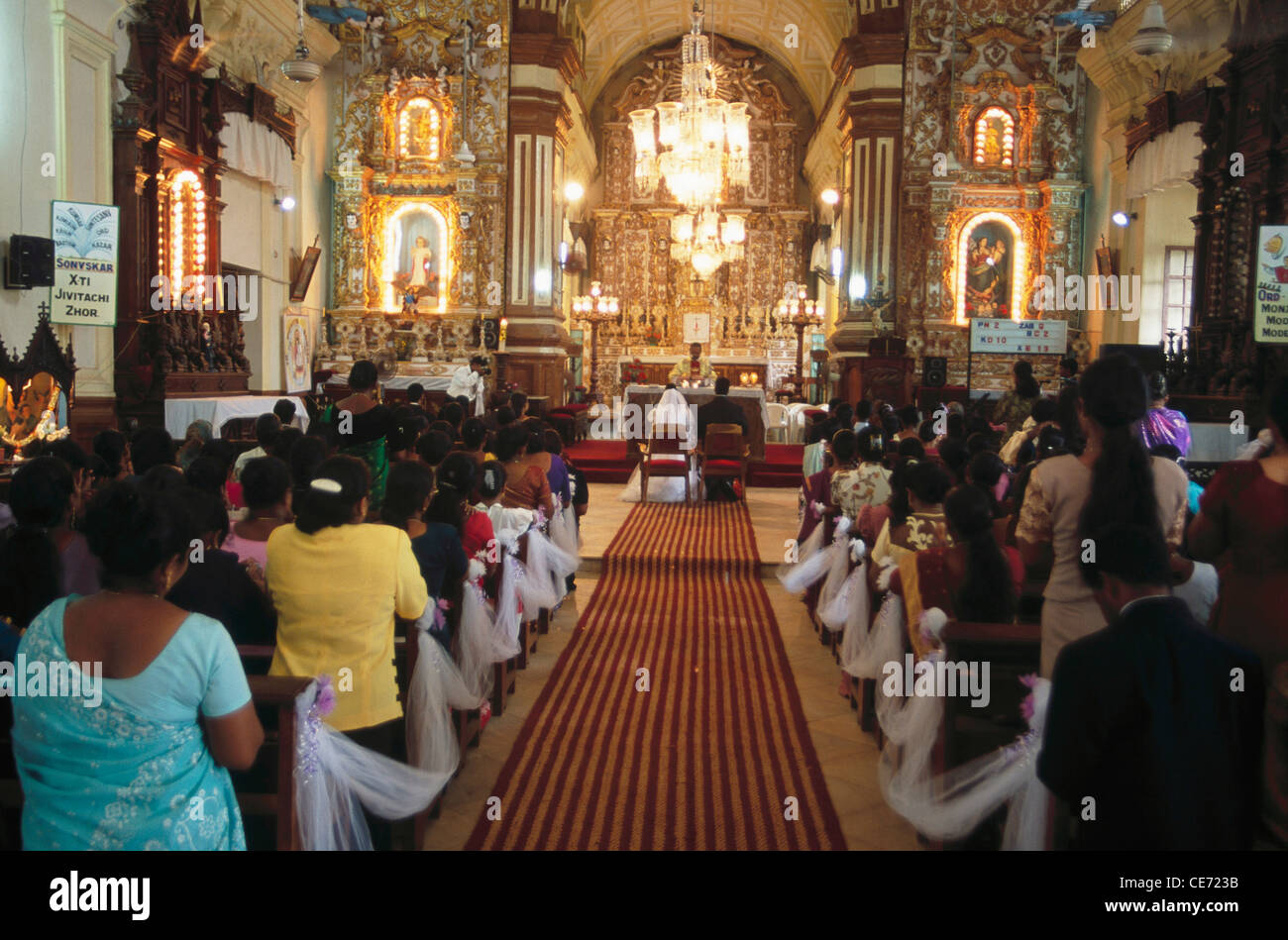 HMA 82521 : Christian wedding in church ; Goa ; india Stock Photo - Alamy