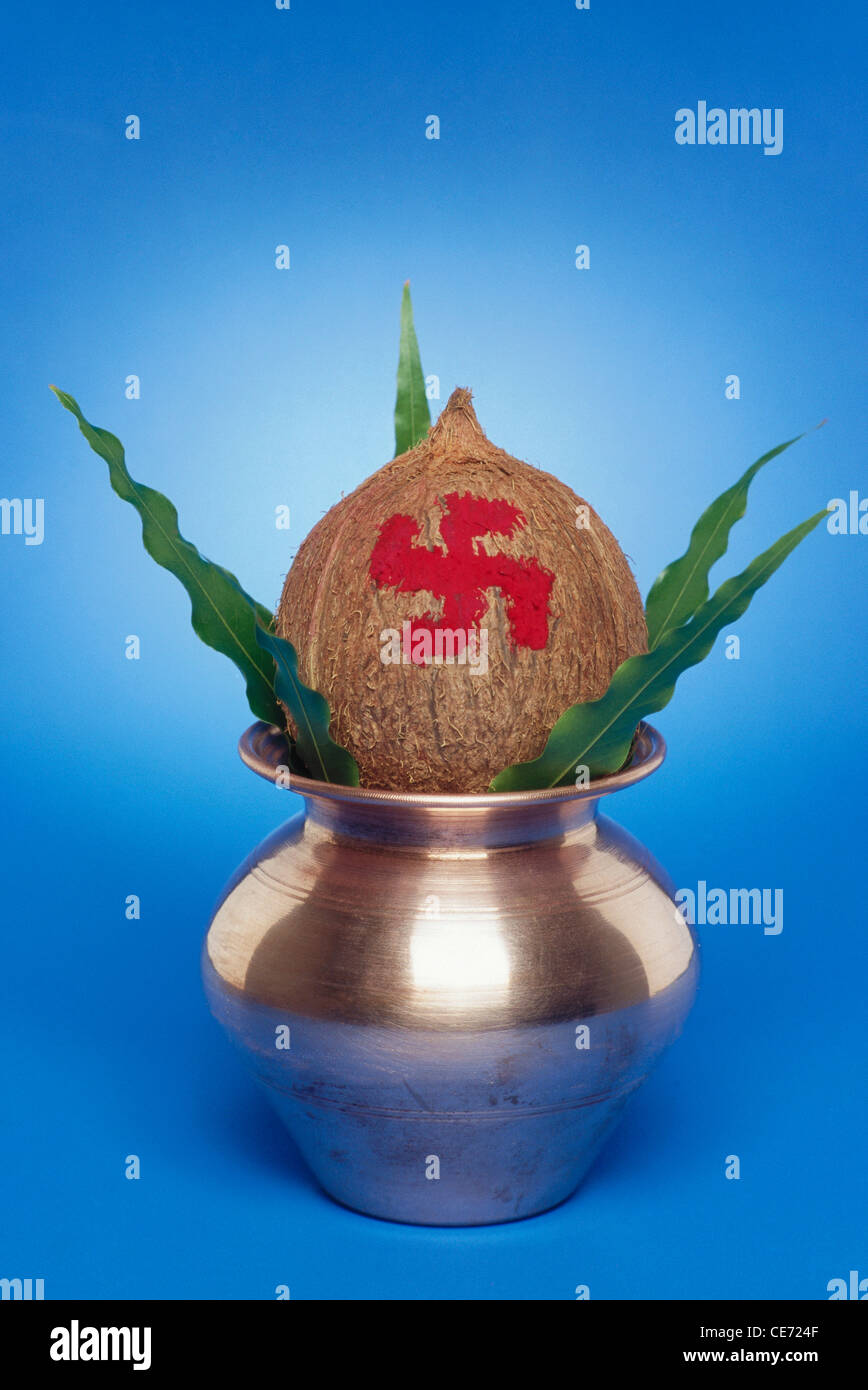 Swastik symbol hi-res stock photography and images - Alamy