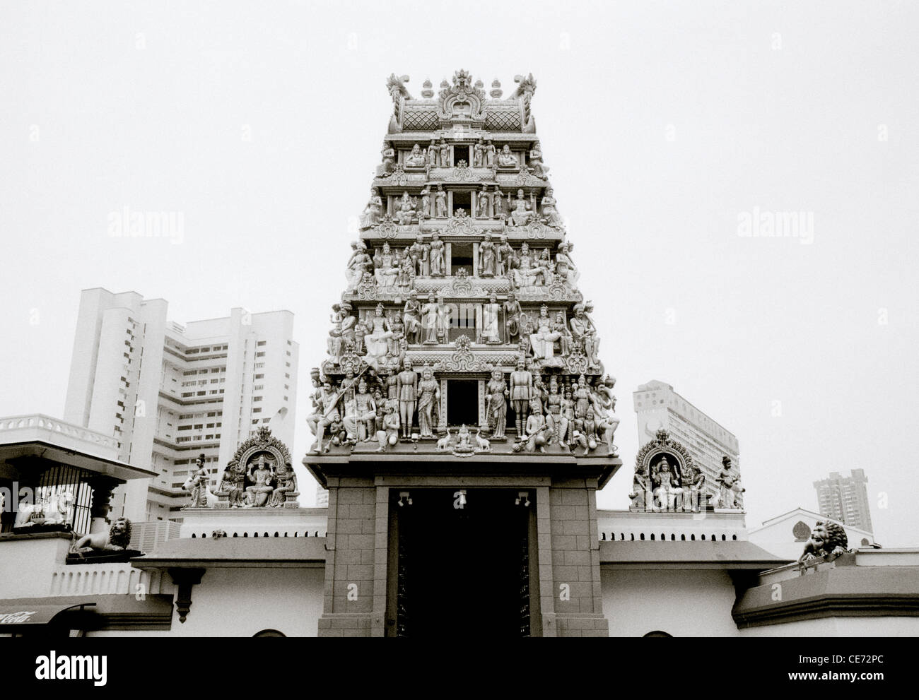 Sri Mariamman Temple in Chinatown in Singapore in Far East Southeast ...