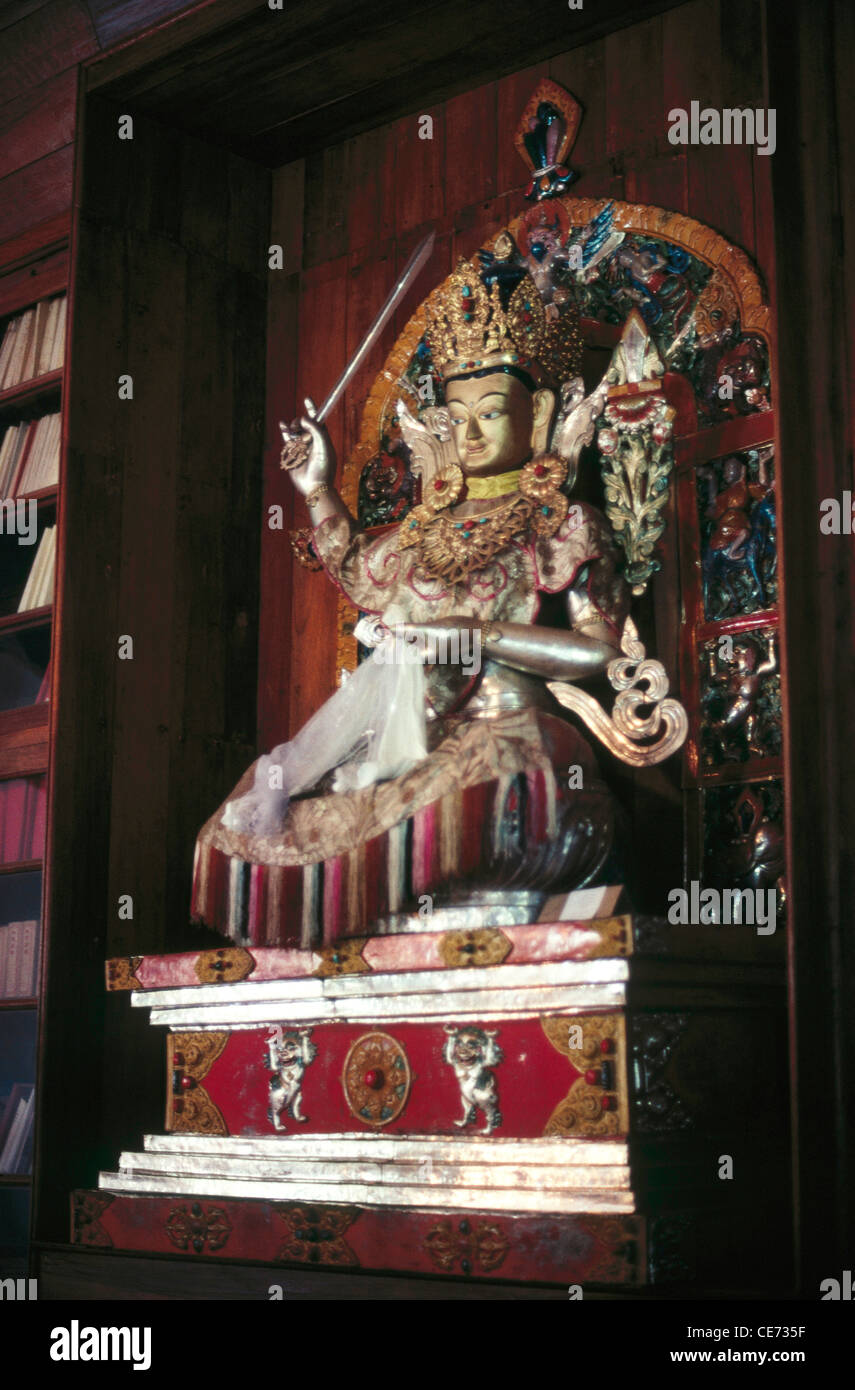 Buddhist god hi-res stock photography and images - Alamy