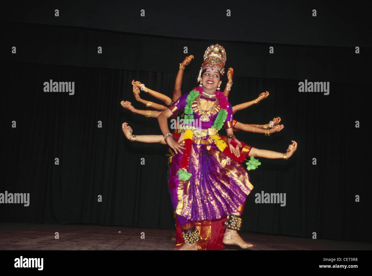 BPM 84406 : indian woman dancing as Goddess Durga with ten hands ...