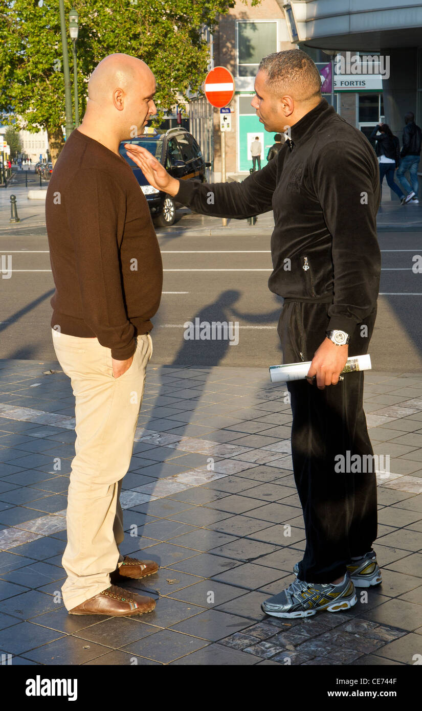Two men argue hi-res stock photography and images - Alamy