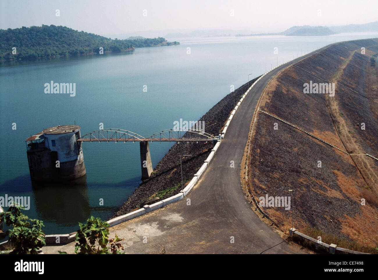 Road on Daman ganga river dam madhuvan daman India Stock Photo - Alamy