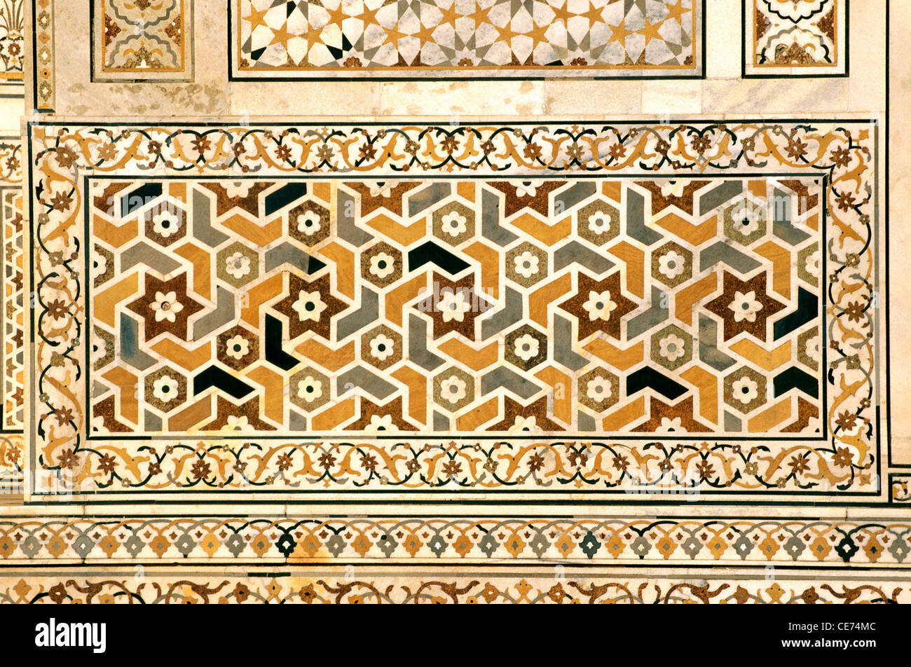 Pentagon pattern hi-res stock photography and images - Alamy